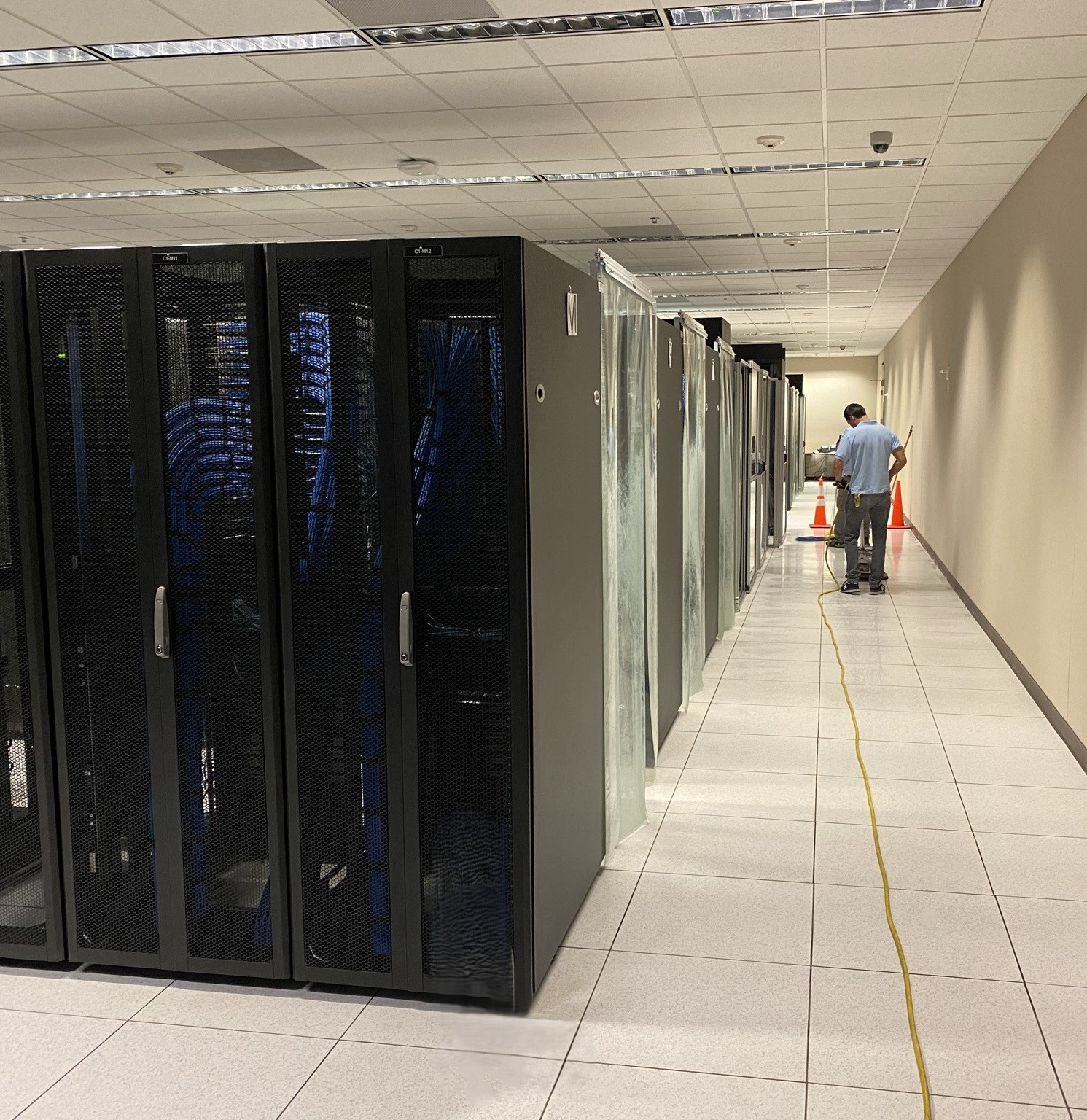 Expert Data Center Cleaning Services | ServiceMaster TBS