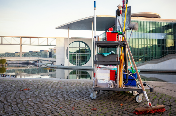 The Benefits of Professional Janitorial Cleaning Services for Large ...